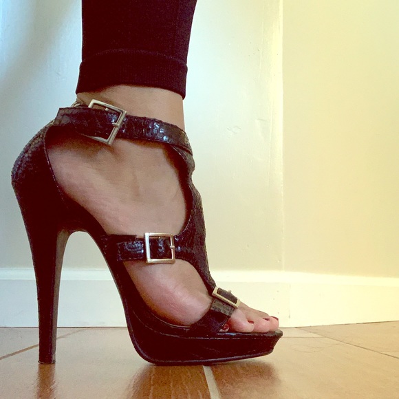 Delicious | Shoes | Black Heels With Buckles | Poshmark